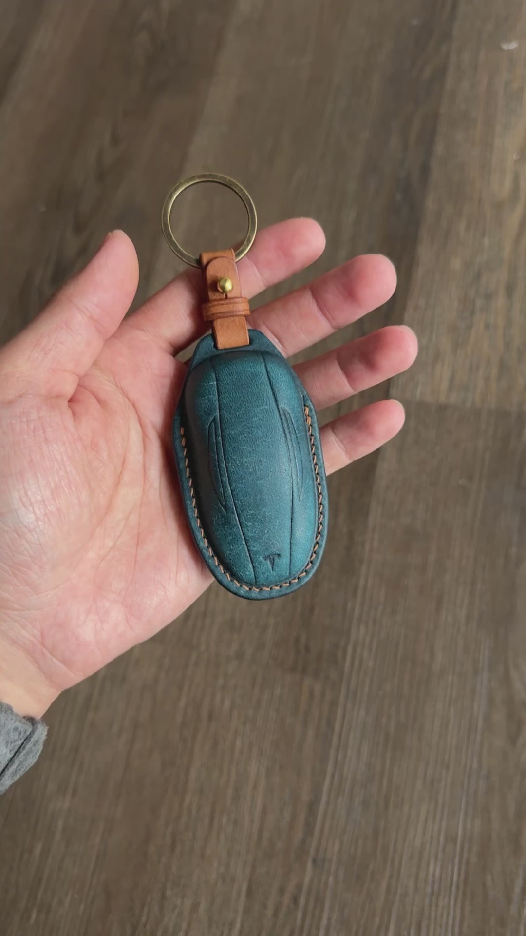 Tesla key fob cover, key case, Pueblo leather – Shao Leather